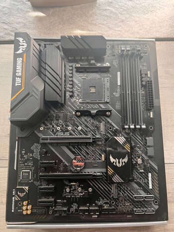 Pirkti Asus TUF GAMING B450-PLUS II AMD B450 ATX DDR4 AM4 2 x PCI-E x16 ...