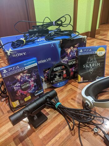 Comprar Pack PS VR V2 + 3 juegos + cámara + auriculares | ENEBA