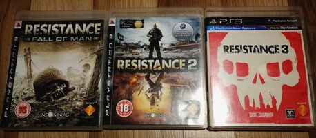 Comprar Resistance trilogy