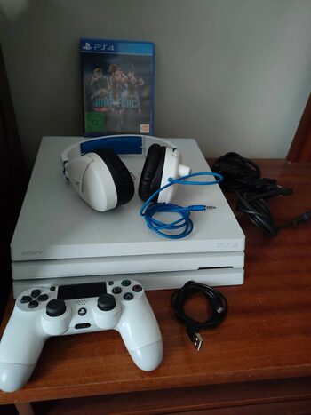 Comprar PlayStation 4 Pro, White, 1TB | ENEBA