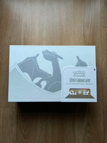 Comprar FR Coffret Pokemon Ultimate Dracaufeu | ENEBA
