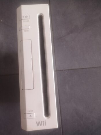 Comprar Wii con 2 juegos 1 bolante 2 mandos todos los cables originales ...