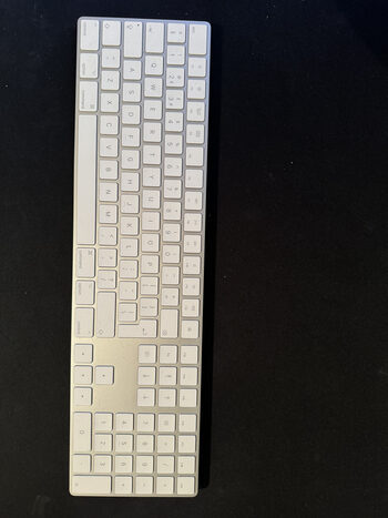 Pirkti Apple Magic Keyboard with Numeric Keypad Wireless, EN | ENEBA