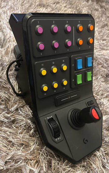 Comprar Logitech Saitek Panel