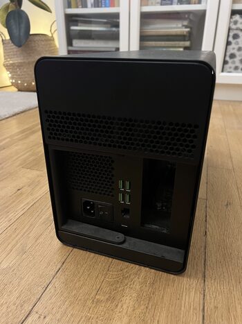 Pirkti Razer Core X Chroma - eGPU Case