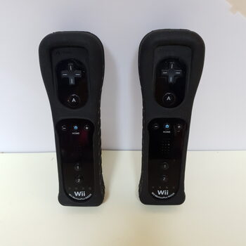 Comprar 2 MANDOS WII MOTION PLUS NEGROS ORIGINALES | ENEBA