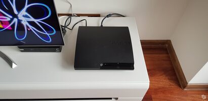 Comprar Sony PS3 su 107 žaidimais!