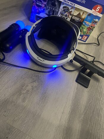 Pirkti Vr V2 Virtualios realybes akiniai ps4/ps5 +kamera +judesio lazdeles + zaidimas