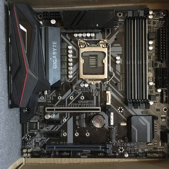 Pirkti Gigabyte Z390 M GAMING Intel Z390 Micro ATX DDR4 LGA1151 2 x PCI-E x16 Slots Motherboard