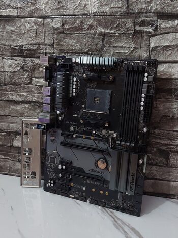 Pirkti ASRock B450 Pro4 AMD B450 ATX DDR4 AM4 2 x PCI-E x16 Slots ...