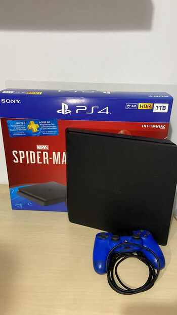 Comprar PS4 Slim de 1 TB Negra | ENEBA