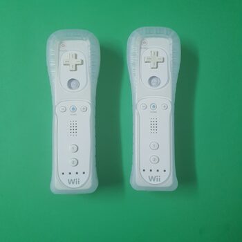 Comprar Pack 2 Mandos WII blancos originales con Funda | ENEBA