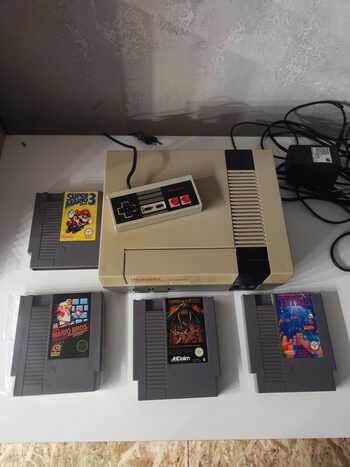 Comprar NES + 4 Žaidimai