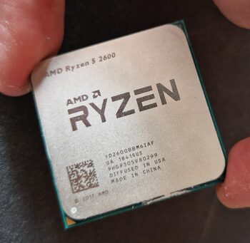 Pirkti AMD Ryzen 5 2600 3.4-3.9 GHz AM4 6-Core CPU