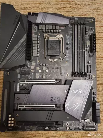 Pirkti Gigabyte Z490 AORUS PRO AX Intel Z490 ATX DDR4 LGA1200 3 x PCI-E ...