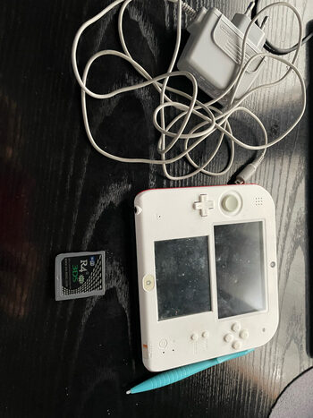 Comprar Nintendo 2DS Roja y Blanca | ENEBA