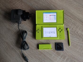 Comprar Nintendo DS Lite su atrišimo kortele 70žaidimų