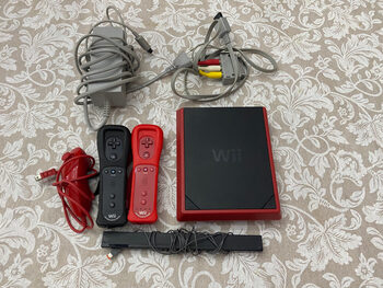 Comprar Nintendo Wii Mini + Accesorios
