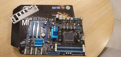 Pirkti Asus M5A97 PLUS AMD 970 ATX DDR3 AM3+ 1 x PCI-E x16 Slots ...